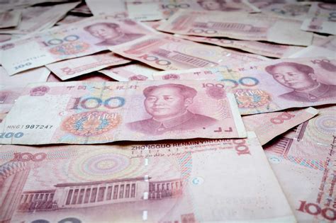 中國經濟｜美元走弱也救不了人民幣？貶值壓力持續，市場關注中美關稅風險 優分析uanalyze