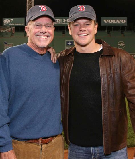 Matt Damon Recalls ‘crazy Dream After His Dad Died