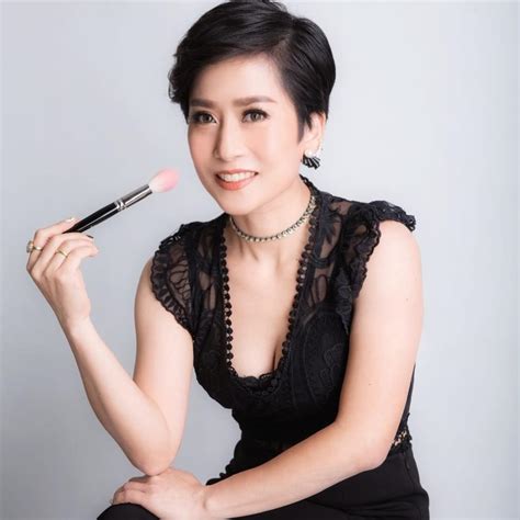 Koya Makeup กอญ่าเมคอัพเสริฟหน้าสวย Bangkok