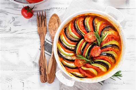 شام برای شب یلدا چی درست کنم طرز تهیه ۸ غذای خوشمزه برای شب یلدا