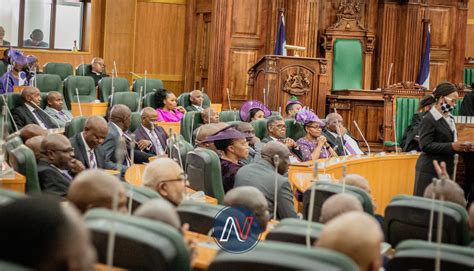 Mps Ignore Public Outcry Over M5000 Fuel Pecks Newsdayonline