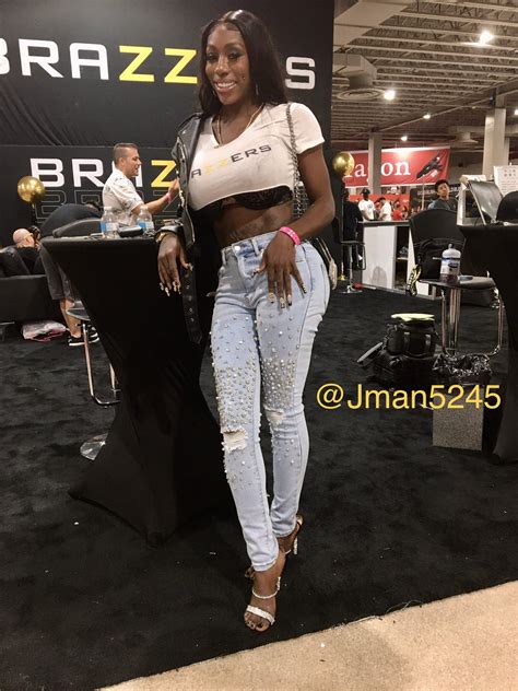 Ebony Mystique On Twitter Rt Jman5245 At The Brazzers Booth Was