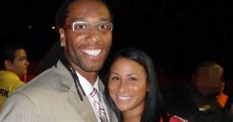 Larry Fitzgerald Wife Flora Winfred