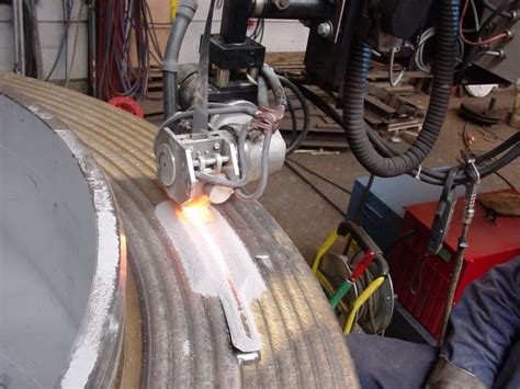 What Is The Welding Process Used In Weld Overlay Cladding At Blake
