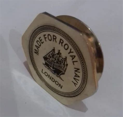 Brass Golden Paper Weight Compass Packaging Type Box Sizediameter