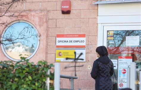Ecobolsa El Paro Baja En 60 503 Personas En Abril Y Cae A Mínimos