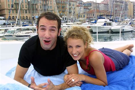 20 Ans Dun Gars Une Fille Ces Stars Qui Vont Rejouer Les Scènes