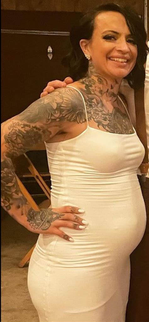 Pregcelebs