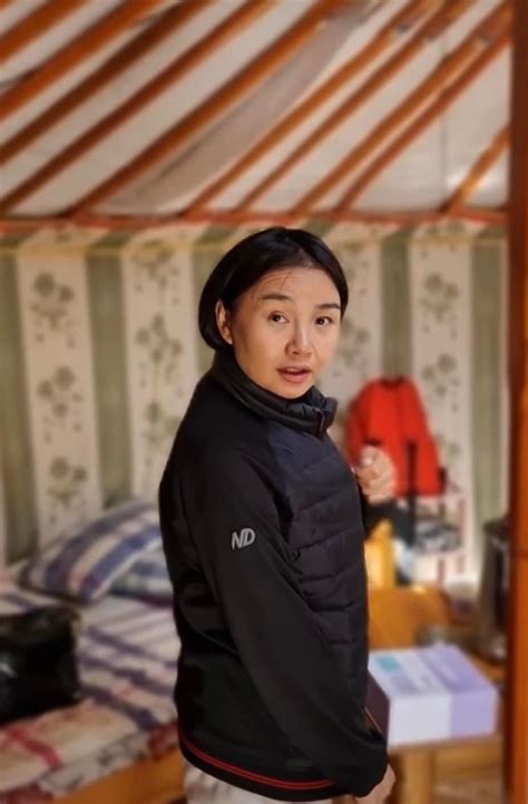 Дуучин Х Мөнгөнцэцэгийн жингээ барьдаг нууц ТАС МН