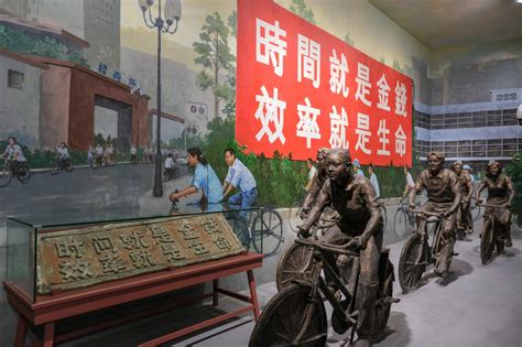 打卡深圳四史学习教育实践基地深圳改革开放展览馆鹏城40年永不停歇的脚步 深圳新闻网