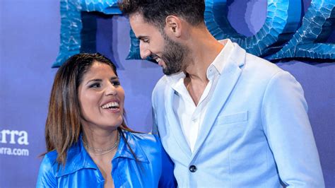 Isa Pantoja Y Asraf Beno Visitan Sevilla La Ciudad Que Será Testigo De