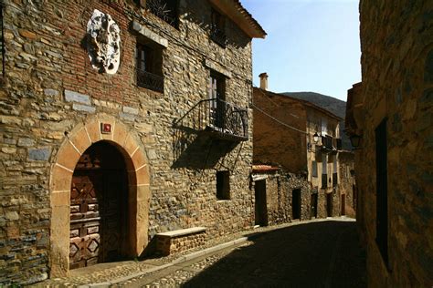 Ocho pueblos de la asociación Los Pueblos más Bonitos de España para
