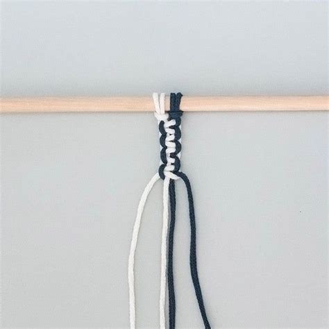 Macramé Knots Square Knot Square knot Macrame knots Macrame square knot