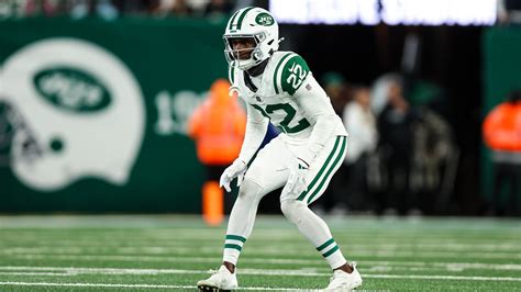 Ny Jets Coaches Were Forced To Bench Defensive Starter By Ownership