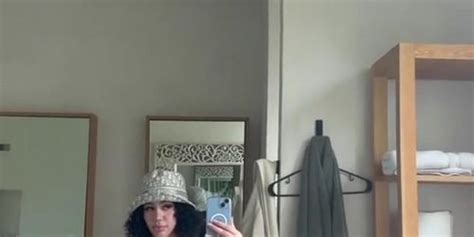 Late Night Showers By Meldadel From Onlyfans Coomer