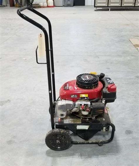 Coleman Powermate 2500 Portable Electric Generator 2000 Running Watts