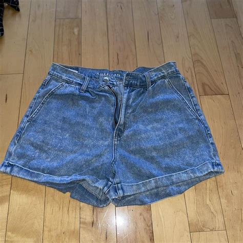 American Eagle Shorts Mom Fitmore Baggy Size 6 Depop