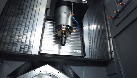 Torni Multitasking E Macchine 5 Assi Per Applicazioni Industriali