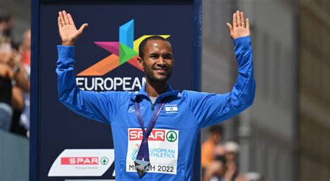 Fukuoka Marathon Allisraeliano Teferi 13° Europeo All Time Laustraliano Robinson Supera De