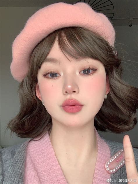 Ulzzang ֙⋆ 𔘓 Ý Tưởng Trang điểm Trang điểm Khuôn Mặt Tóc đẹp