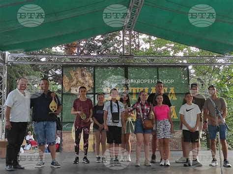 Оркестър от Лясковец е големият победител във фолклорния събор Златната гъдулка в Русе Утро