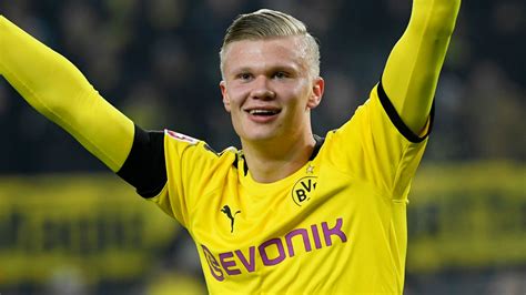Haaland Breaks Bundesliga Record In Dortmund Rout Sporting News Canada