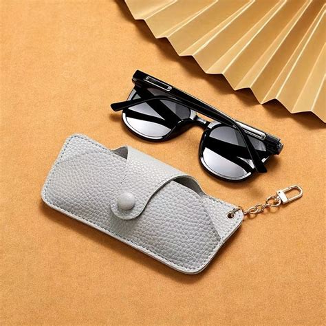 Temu｜1pc Pu Leather Glasses Case Portable Eyeglasses Bag With Chain