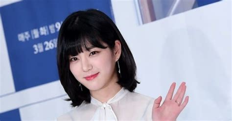 포토 이유비 아름다운 미모에 시선 집중
