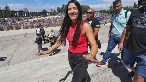 Leda Bergonzi Y El Cáncer Es Una Enfermedad Emocional