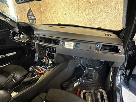 Dashboard Retrofit Re90
