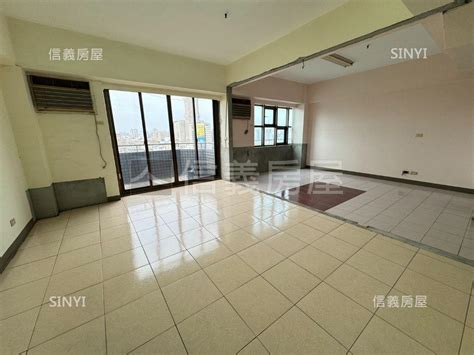 高雄車站景觀通風四房平車，高雄市三民區大樓辦公房屋出售資訊 信義房屋