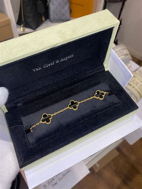 How To Open Van Cleef Bracelet At Sandra Raines Blog