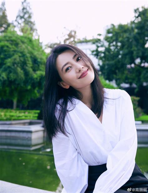 Git中不同人修改了同文件的同一区域如何处理 知乎