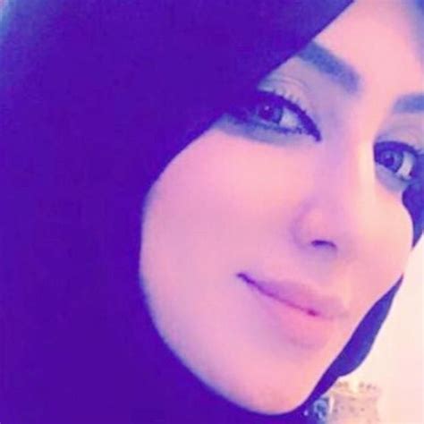 بنت النور هرمونة سعادة👸🏻♥️ Drbntelnoorr Snapchat Stories Spotlight And Lenses