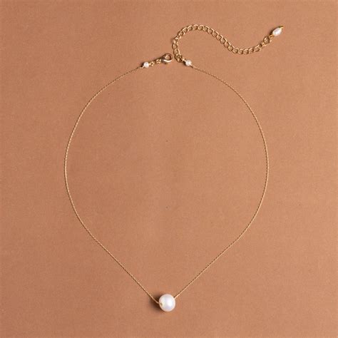 Fresh White Pearl Delicate Necklace Nakamol