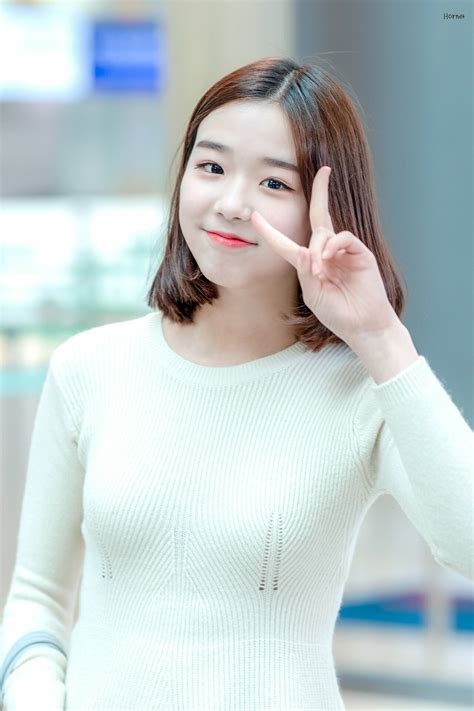 [버스터즈]채연 출국 고화질 걸그룹 갤러리 에펨코리아