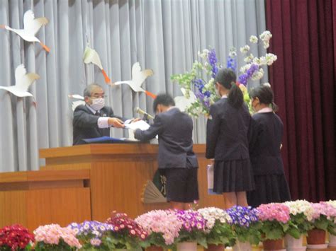 錦江町立池田小学校 3月24日金，修了式・離任式が行われました。