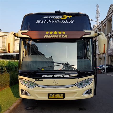 Laksana Bus Mania And Lover Indonesia Tetepgantengdotcom Maxi Bus Laksana Karya Kiriman