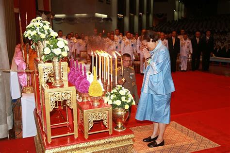 ในพระราชสำนัก กรมสมเด็จพระเทพเสด็จฯในงานวันพระราชทาน กำเนิดนายร้อย
