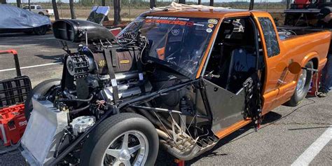 Turbocharged 2 0l Honda K20c 4 Cylinder Engine Engine Builder Magazine