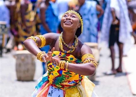 Adowa Dance A Traditional Akan Dance Of Storytelling And Emotion
