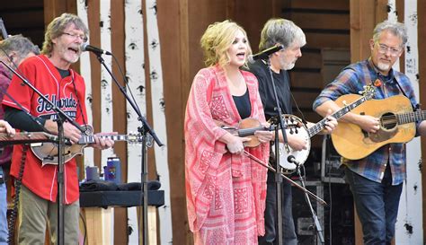 Alison Krauss Forgotten In Discussion Of Grammy Queen” Saving Country Music