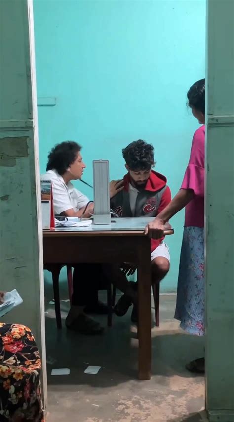 හීන වෙනුවෙන් විසිරී ගිය මිතුරන් යම් දිනයක හමුවිය යුතුමයි 🤍 හීන
