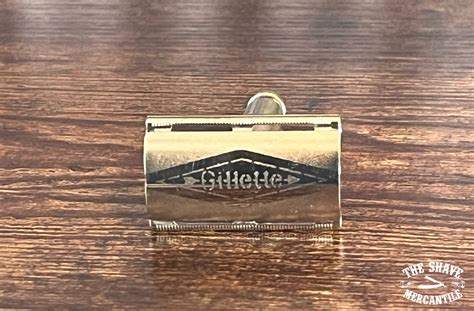 Vintage 1958 D4 Gillette Tech Double Edge Safety Razor The Shave