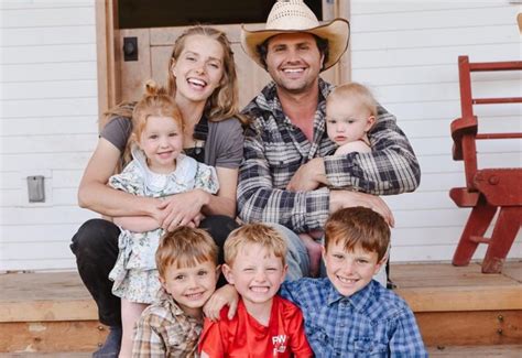 Ballerina Farm This City Girl Traded Life On The Stage For Farm Living