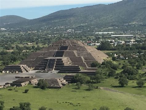 Pirámide De La Luna Teotihuacán México Viajes En Mexico