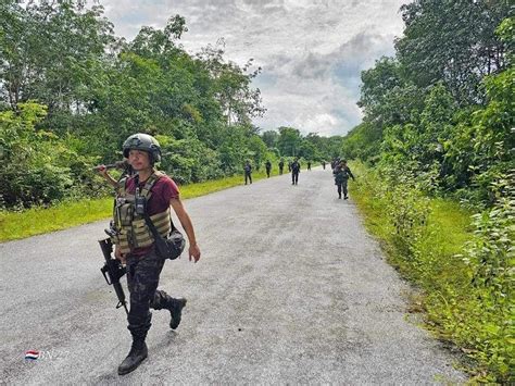 သံဖြူဇရပ် ဘုရားသုံးဆူလမ်းပိုင်းတွင် နှစ်ဖက် တိုက်ပွဲဖြစ်ပွားခဲ့ပြီး စစ်ကောင်စီတပ်ဖွဲ့ဝင် အလောင်း