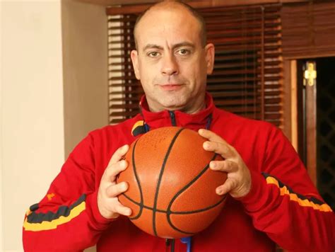 Emil Mitrache Cunoscut Ca „americanul” Din Serialul „la Bloc” Unicaro