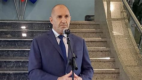 Президентът Властта отказва да чуе гласа на хората Страхува се да се допита до народа Nova