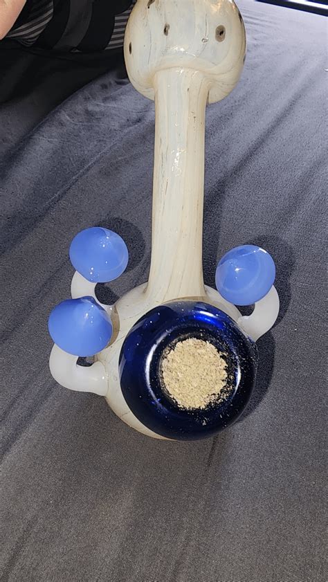 Do You Add Some Extra Keif On Top Of Your Bowl Or Do You Make Keif Only Bowls Anyways I Got